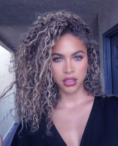 Deep Wave Hairstyles: 50+ Best Styles, Wigs & How to Wear - Curly Craze