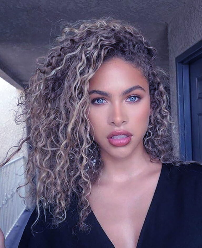 Deep Wave Hairstyles: 50+ Best Styles, Wigs & How to Wear - Curly Craze